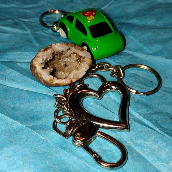 Vintage | Accessories | Collection Of Uniquely Beautiful Keychains ...